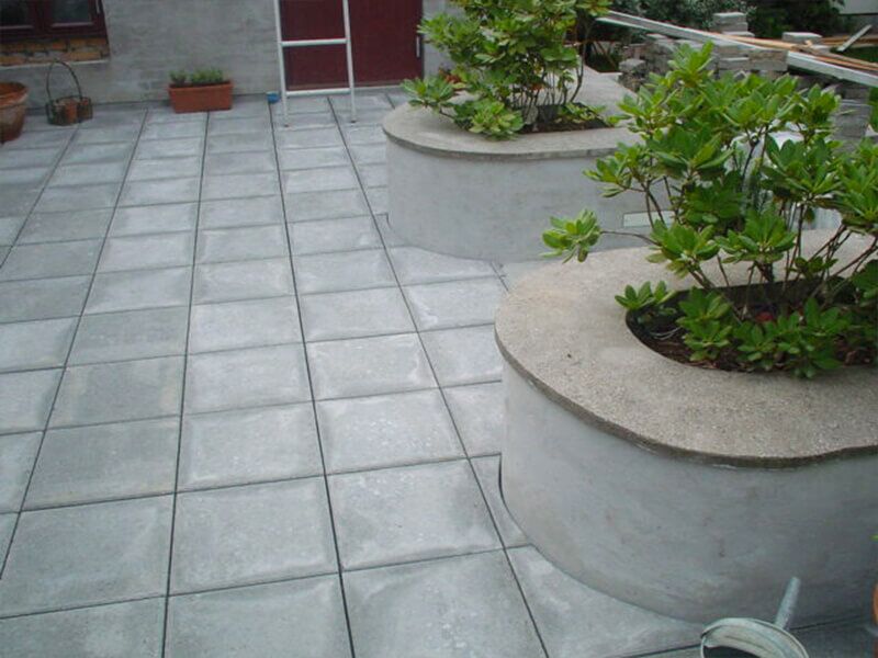 Weed-free terrace with PaveTerrace - PaveSystems
